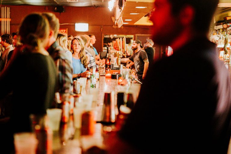 The Best Dive Bars in Austin - Tribeza