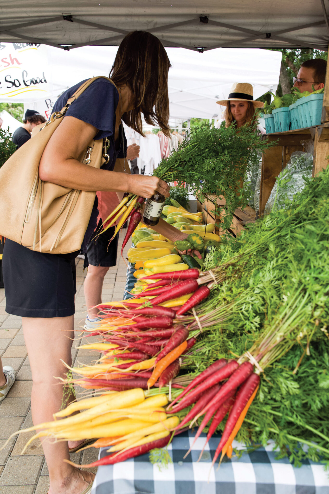 It's the Perfect Season to Visit These 7 Local Farmers Markets - Tribeza