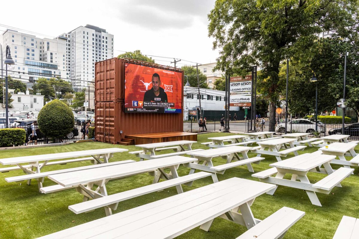 Where to Watch UT Austin Football Games - Tribeza