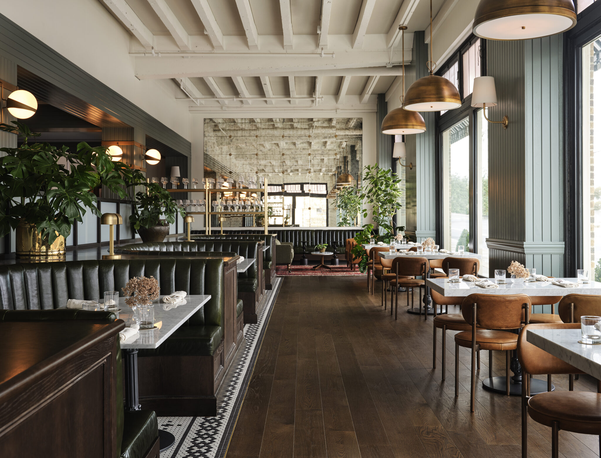 Step Inside Chip and Joanna Gaines's Hotel 1928 Where Luxury Meets ...