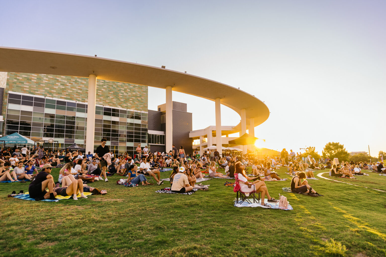 Long Center’s Free Summer Concert Series