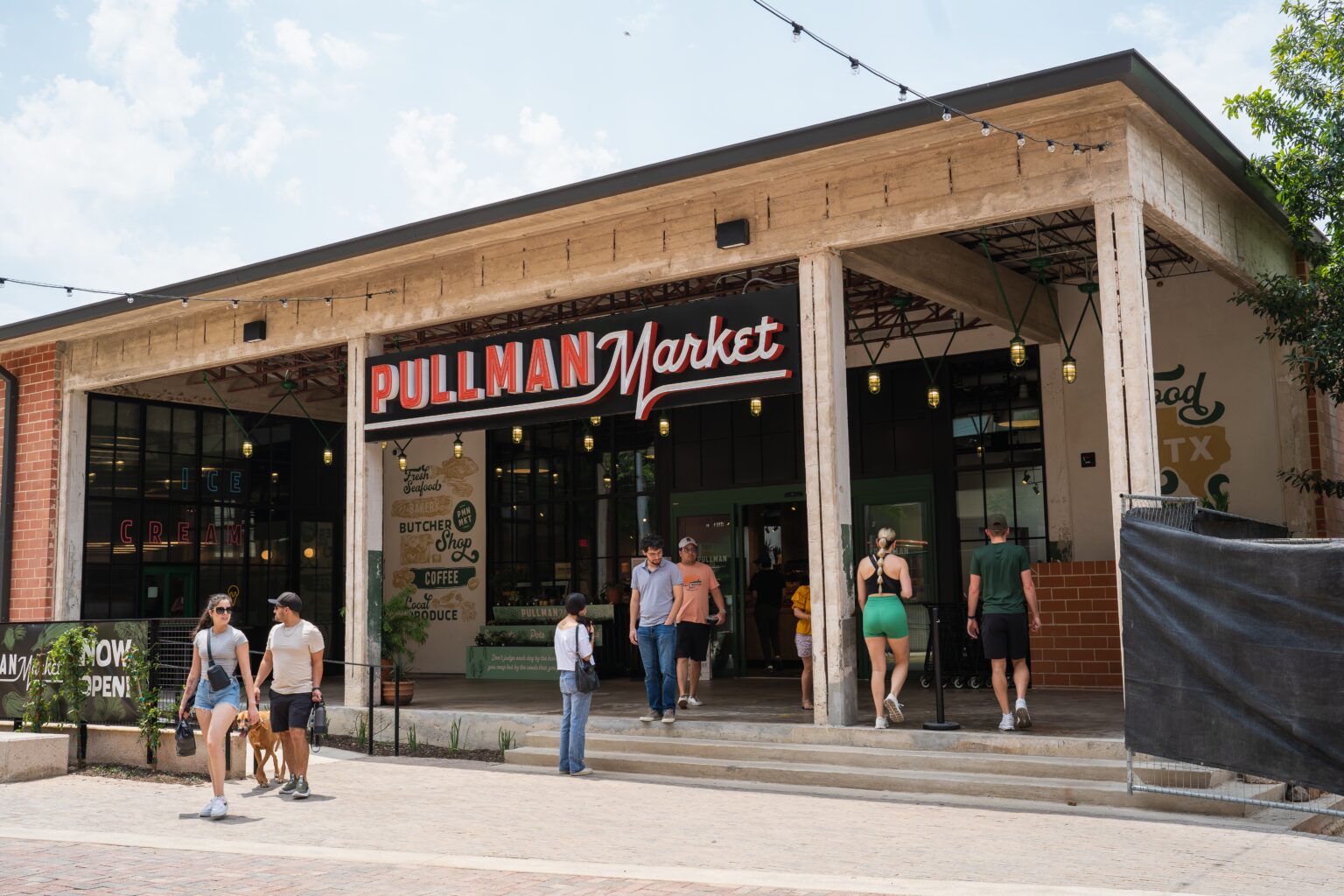 Plan a Gastronomic Getaway to San Antonio's Pullman Market - Tribeza