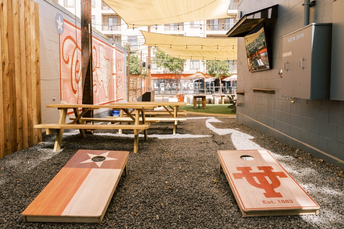 Where to Watch UT Austin Football Games - Tribeza