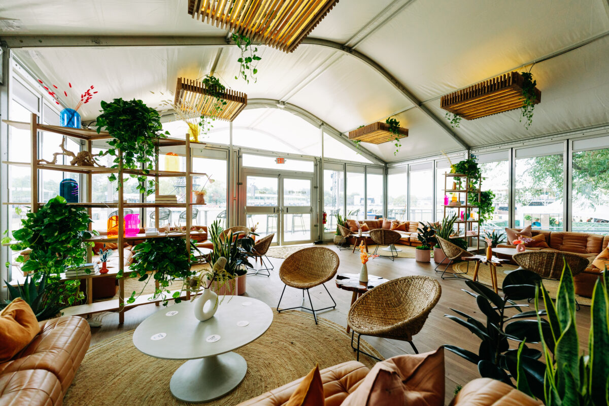 This Year's ACL Festival Offers Bungalows and New Levels of VIP Luxury ...