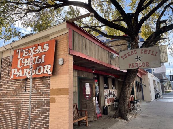 The Ultimate Austin Bucket List: A Guide to the City's Most Iconic ...